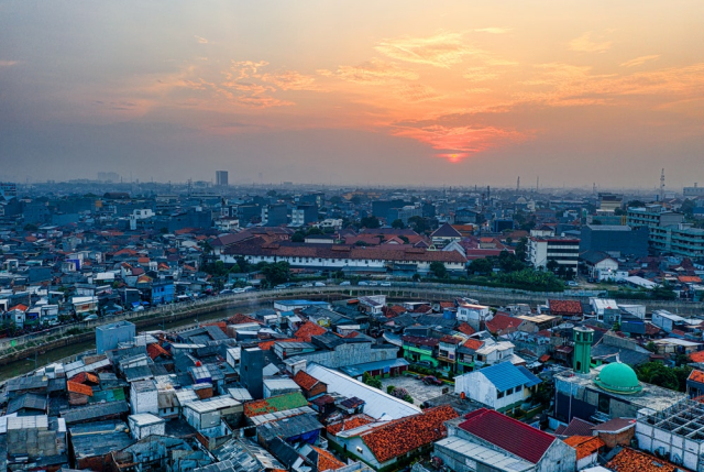 Free: Bird's Eye View Of Town During Dawn - nohat.cc