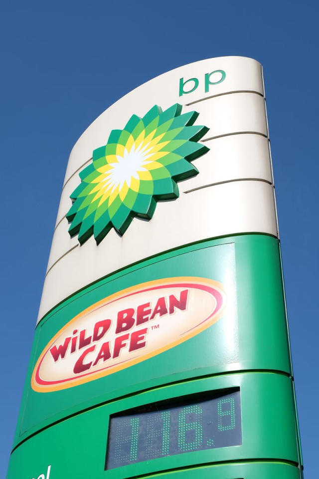 Free: BP sign | Free Photo - rawpixel - nohat.cc