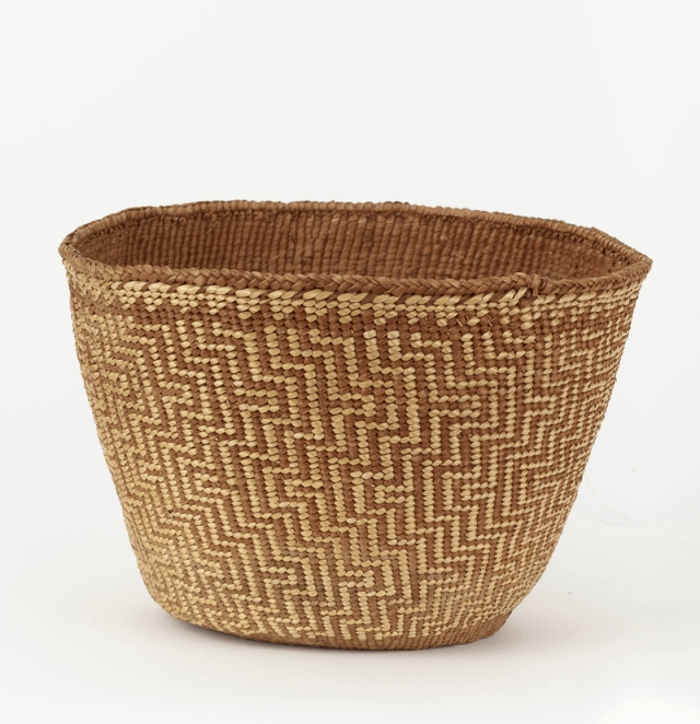 Free: concave bottom; slightly outward-flaring sides; | Free Photo ...