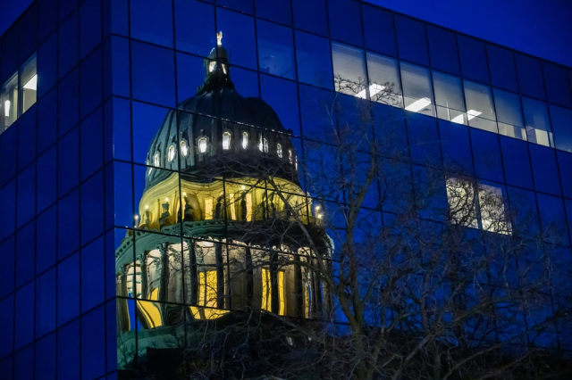 Free: Dome Reflection - nohat.cc