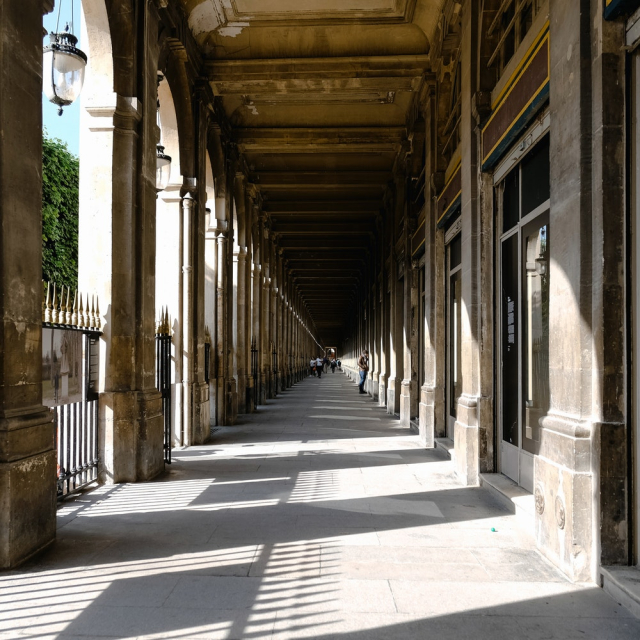 Free: Grey Hallway - nohat.cc