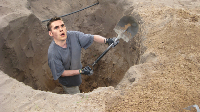 Free: I JUST SAW THIS MAN DIGGING A HOLE TO BURY A BODY : jerma985 ...