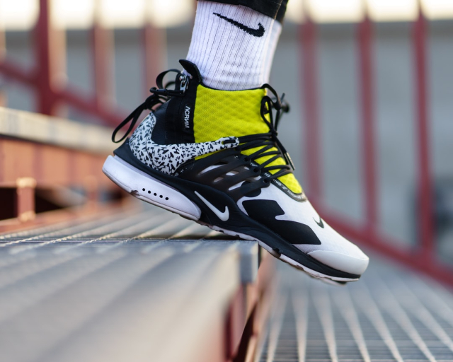 Free: Nike set - nohat.cc