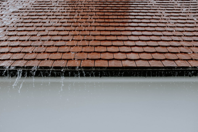 Free: Photo of Roof While Raining - nohat.cc