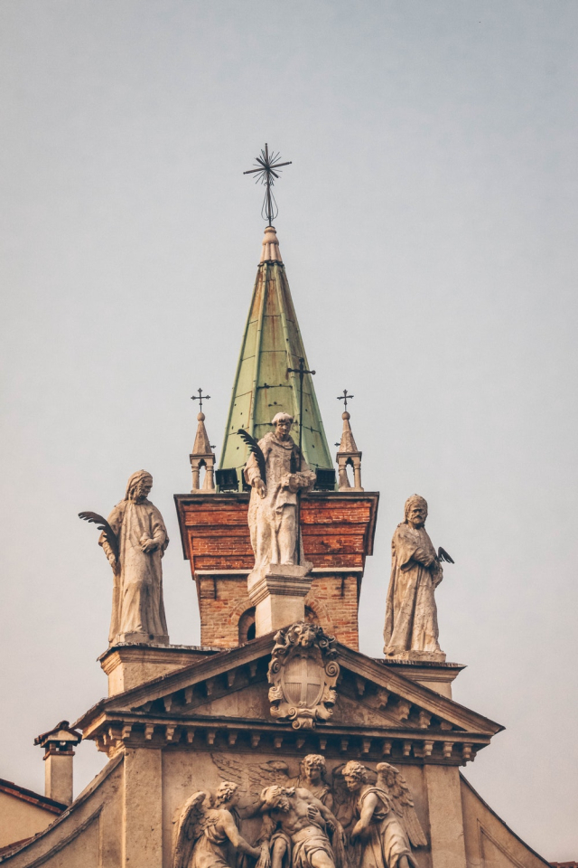 Free: Photo of Statues on Tower - nohat.cc