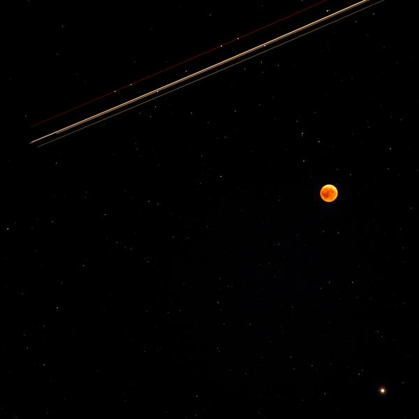 Free: red round planet wallpaper - nohat.cc