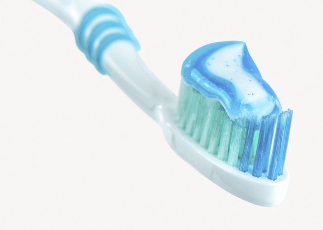 Free: Toothbrush with toothpaste, isolated object | Free PSD - rawpixel ...