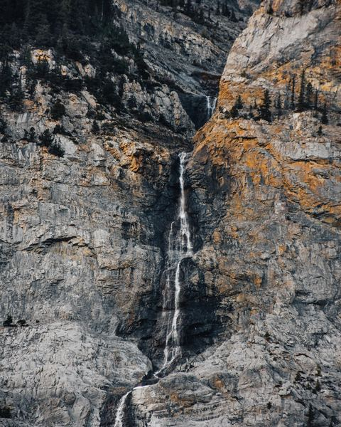 Free: waterfalls between rugged mountain at daytime - nohat.cc